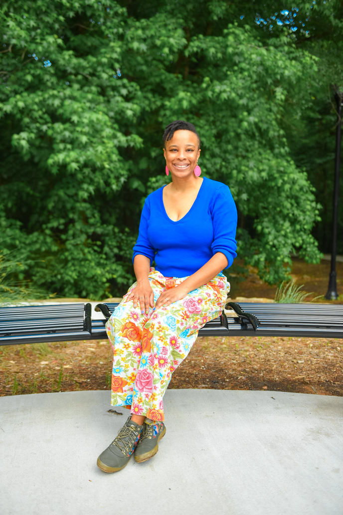 Neesha Writes – Journalist. Essayist. Grant Writer.